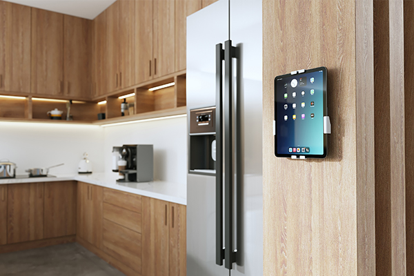 Universal tablet mounts